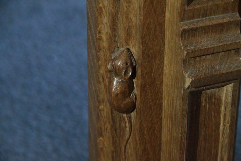Robert Thompson Mice – St Peter's Church